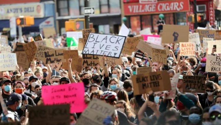 Virginia City removes 176-year-old slave auction block - CGTN