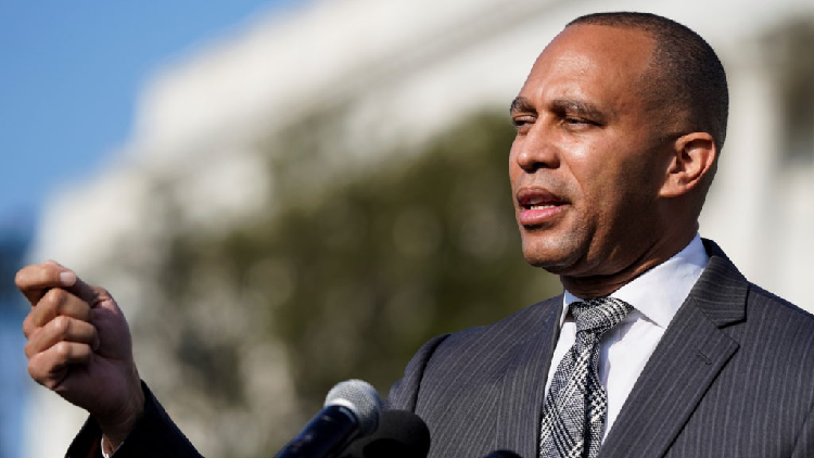 U.S. congressman announces bid to lead Democrats in House - CGTN