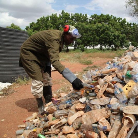 Kenyan investors venture into waste recycling to boost employment - CGTN