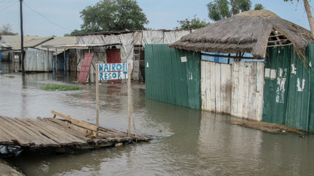 Flash floods kill 11 people in western Uganda - CGTN